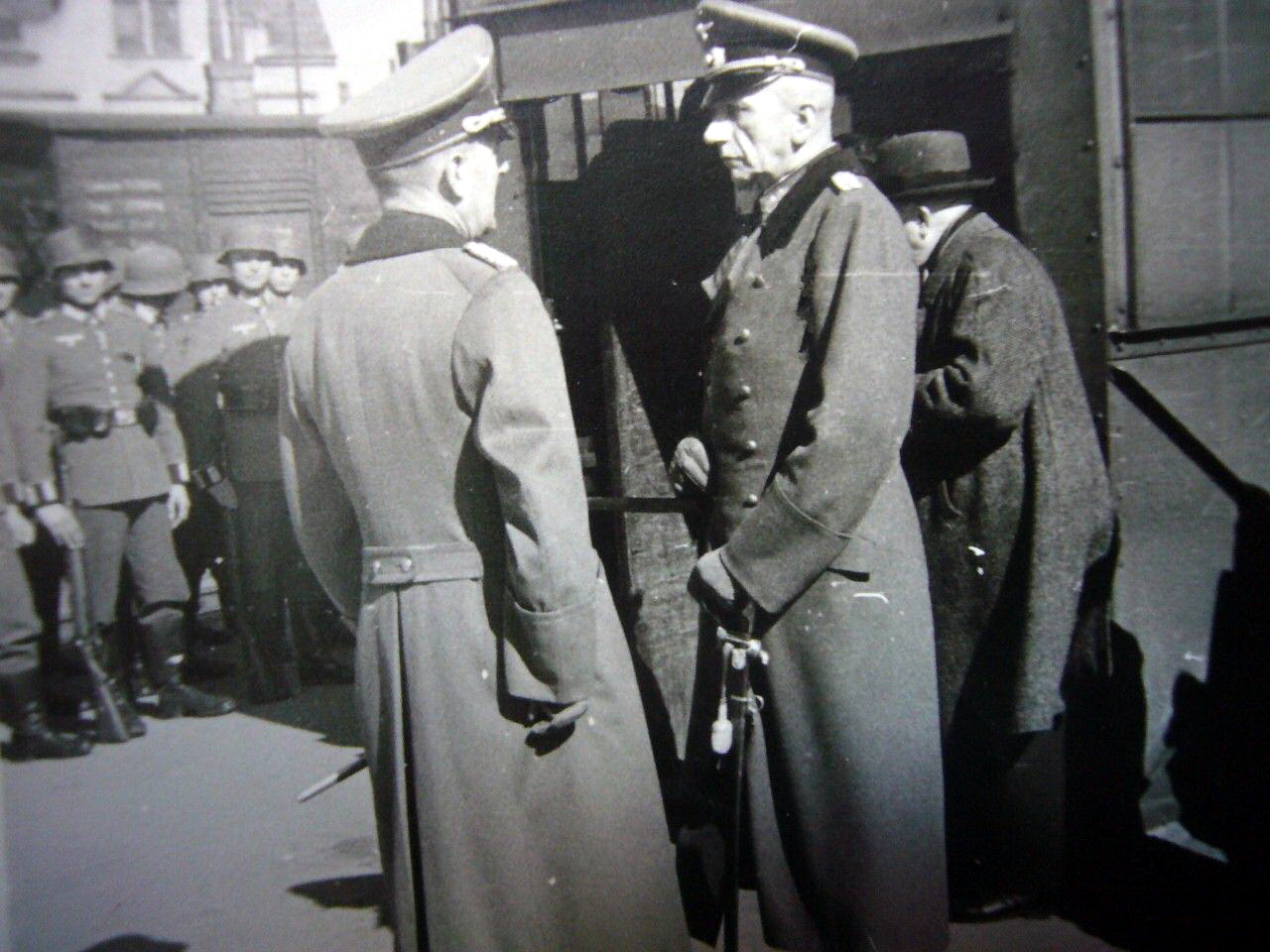 Men of Wehrmacht: Bio of Generalleutnant Kurt Wolff