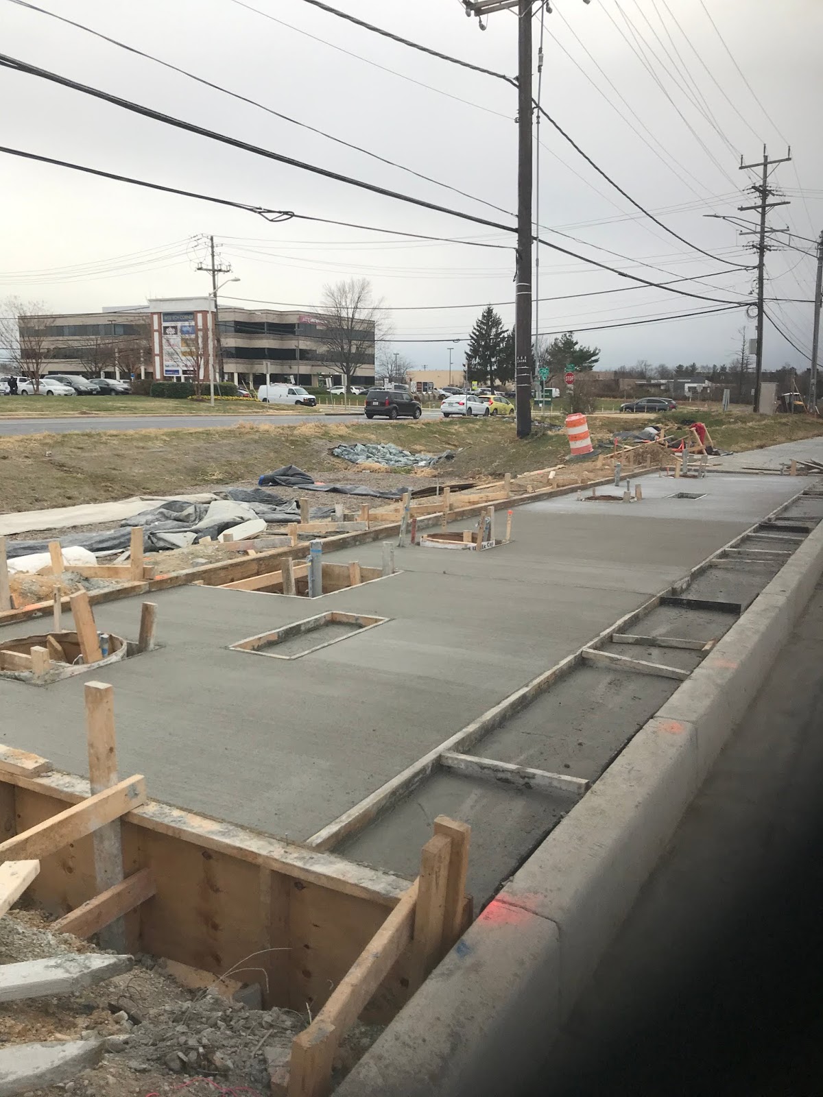 East MoCo: Route 29 BRT platforms taking shape (Photos)