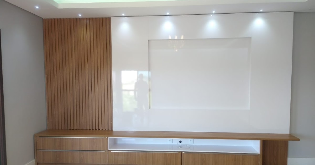 Painel MDF branco brilhante MDF louro freijó