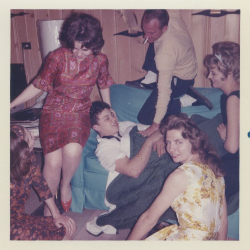 Living in the Sixties: 45 Intimate Photos Capture People at Home in the ...