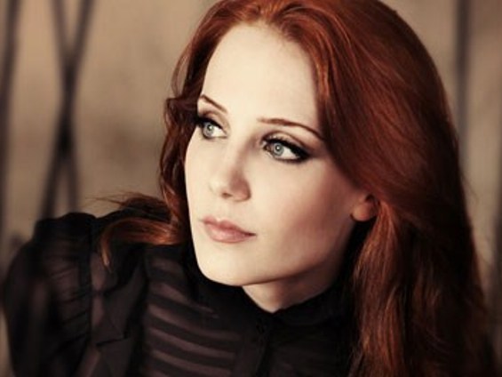 gothic life 4ever: "SIMONE SIMONS"