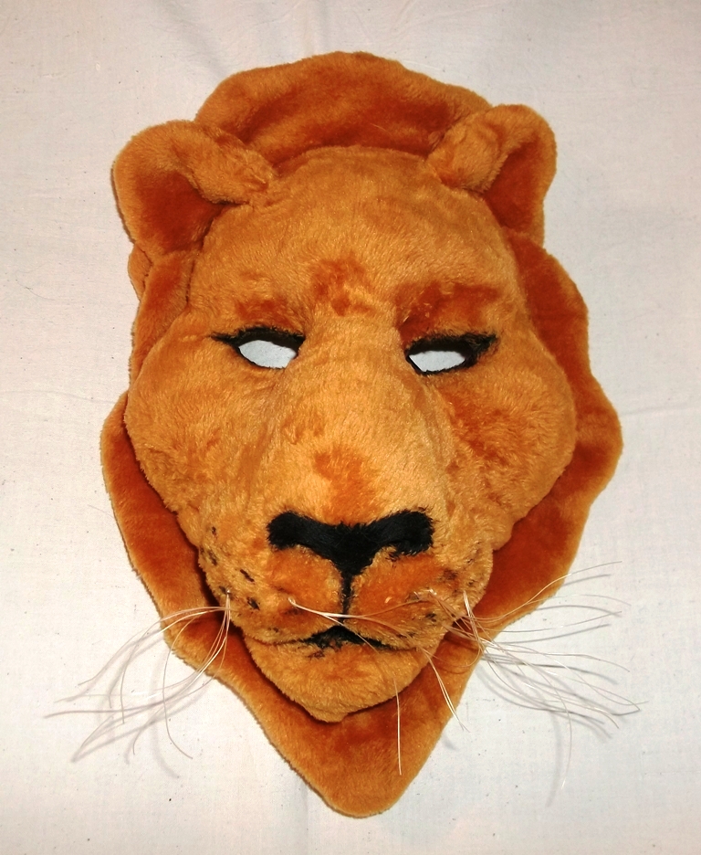 COSTUME MICHI MANOLE: Masti de animale: iepure, motan, leu, urs