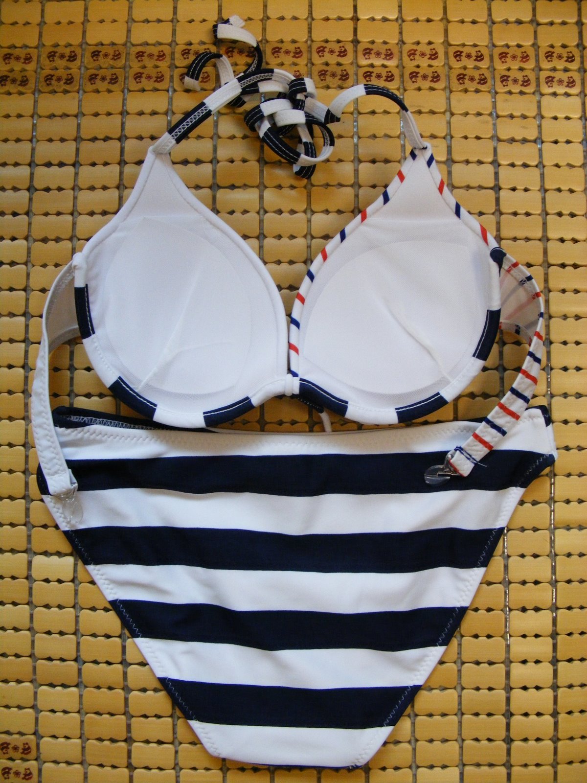 CHOCOLITA BIKINI SHOP