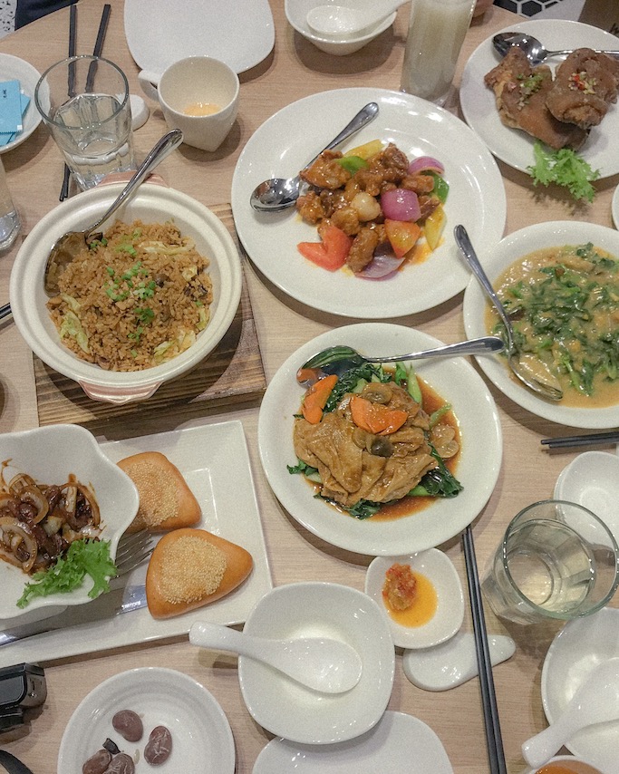 Anagon: PODIUM EATS: Meet Fresh and Putien Are Now in Manila!