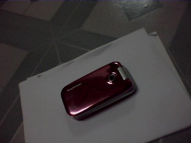 Sony Ericsson Pink Flip Phone | Throwback Thursday