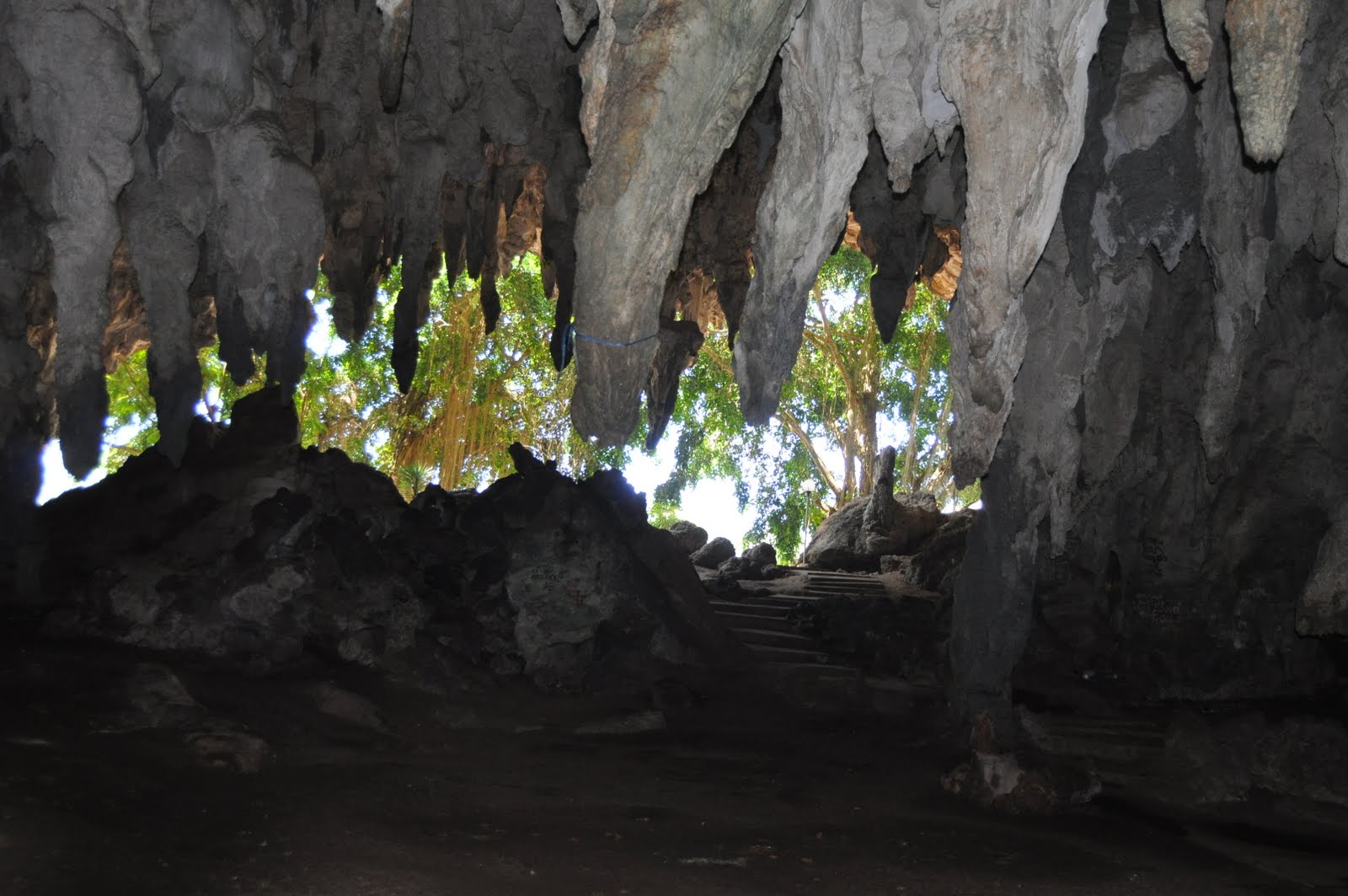 Petualangan Seru di Goa Tabuhan Pacitan: Tips Menikmati Keindahan ...