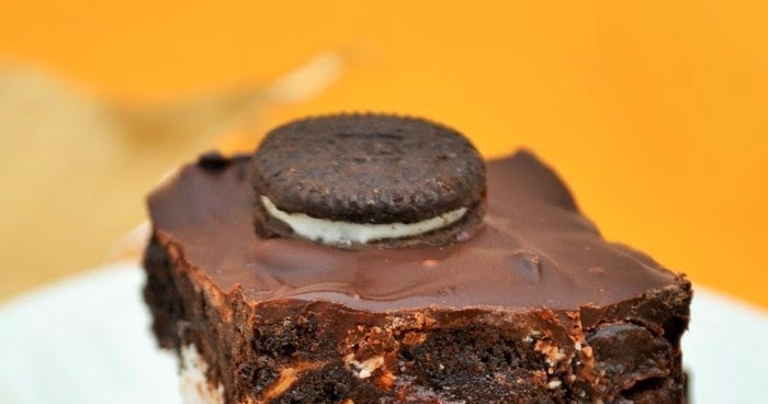 Oreo Chocolate Tiffin (vegan) | Tinned Tomatoes