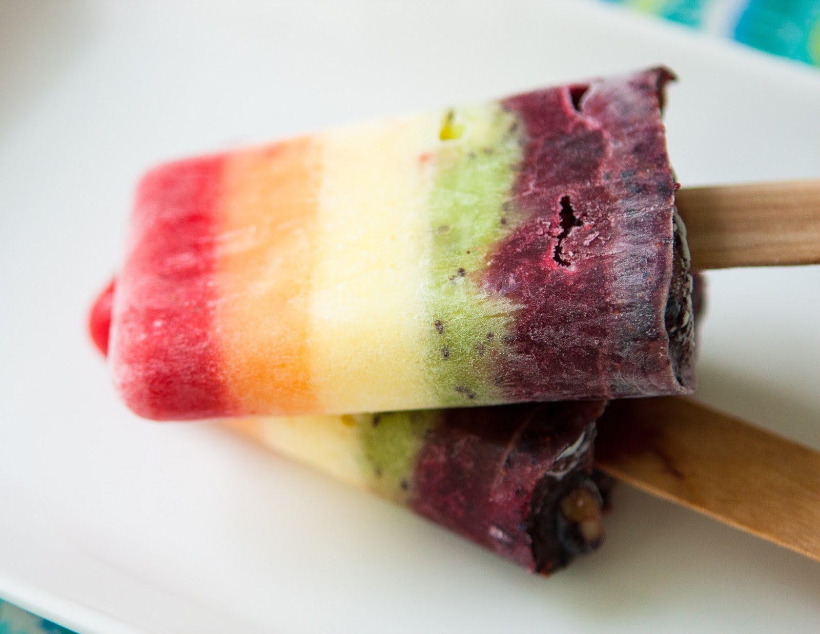 Mom And Kids: How To Make a Rainbow Pop