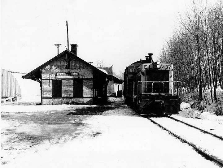 The Newburgh Branches of the Erie Railroad: Train at Washingtonville