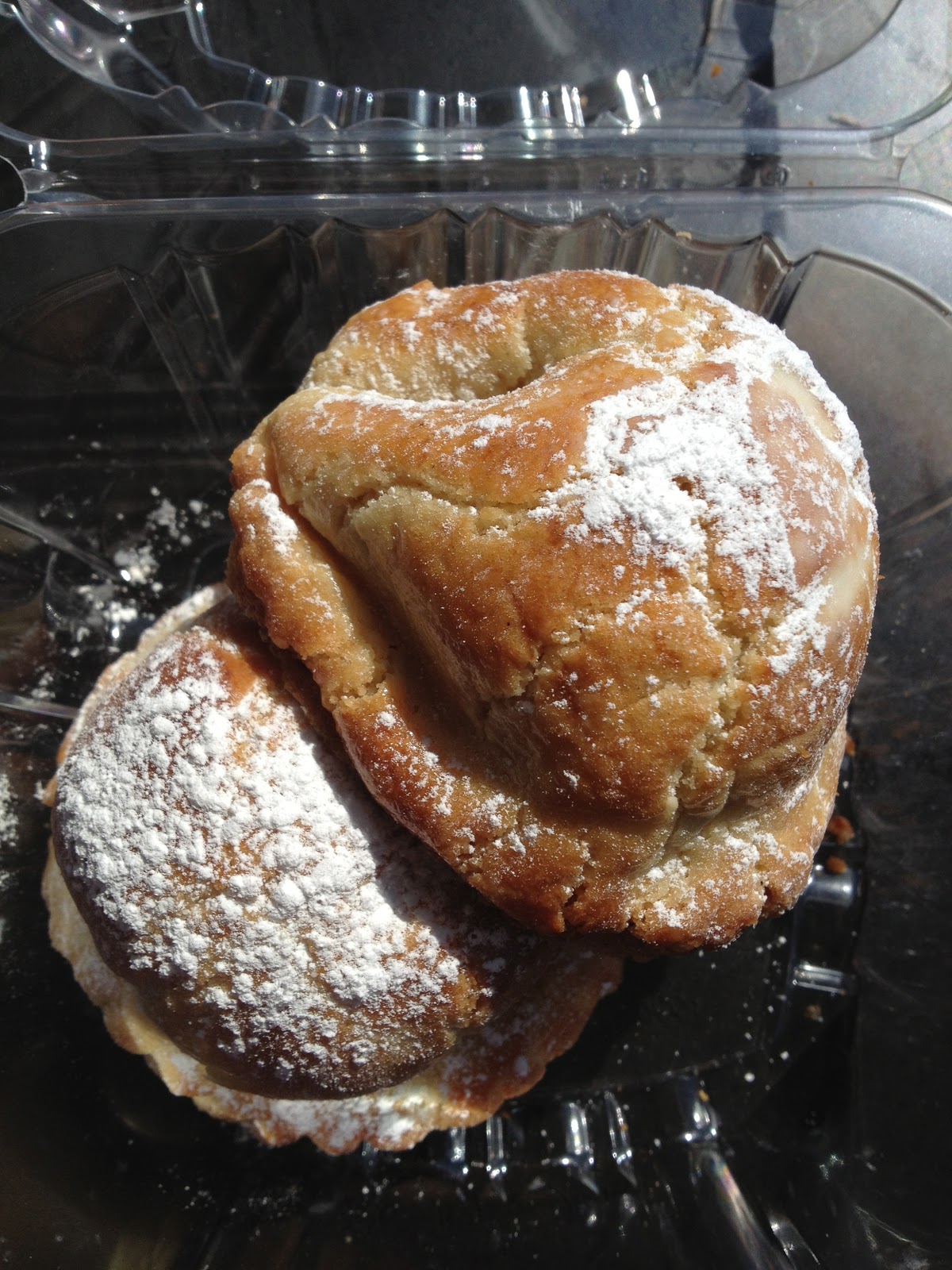 Fare La Scarpetta: St. Joseph's Day Pastries from The Italian Store in ...