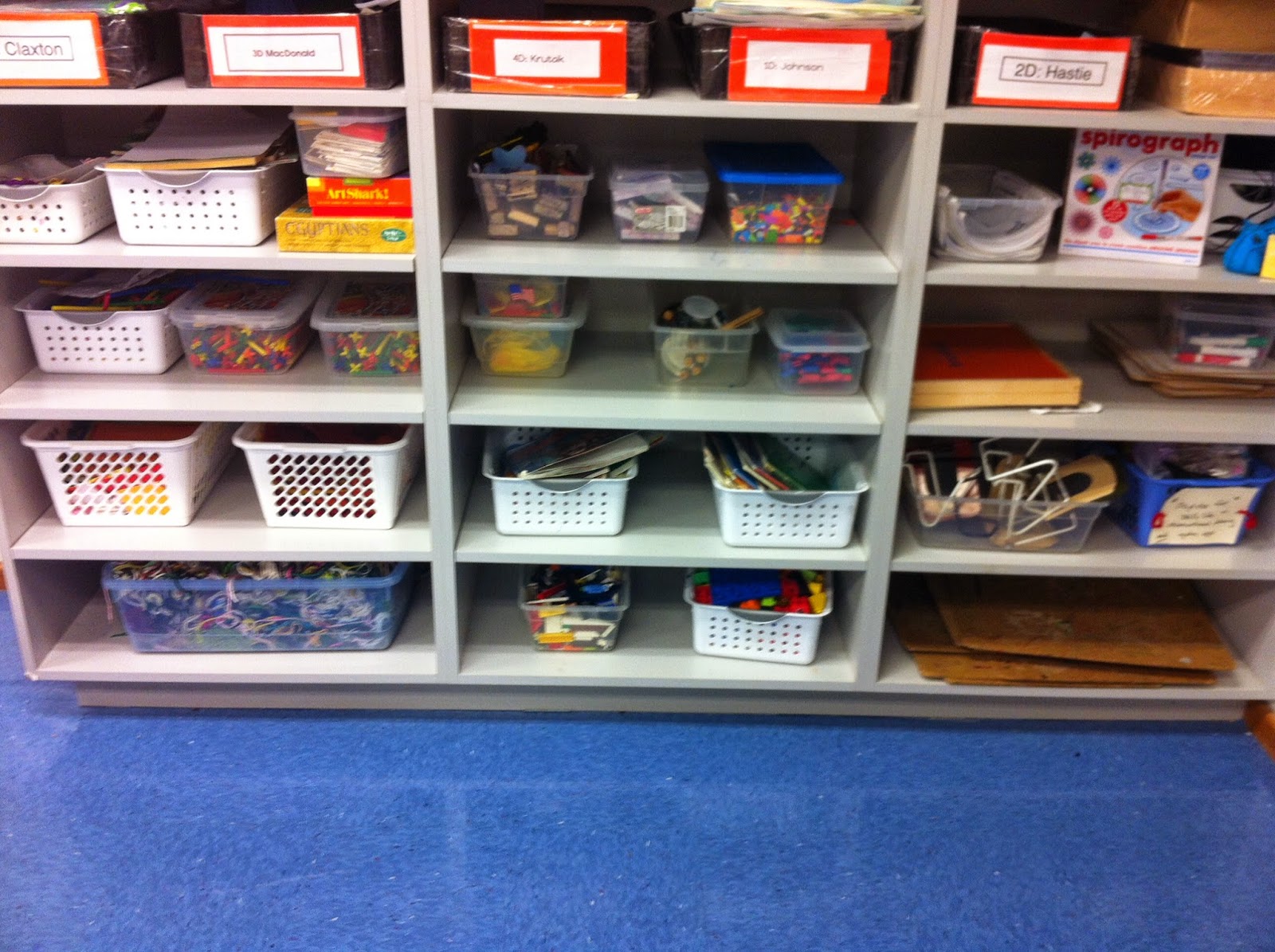 (the way cool) Donald Art Room: How to do: Free Choice Centers