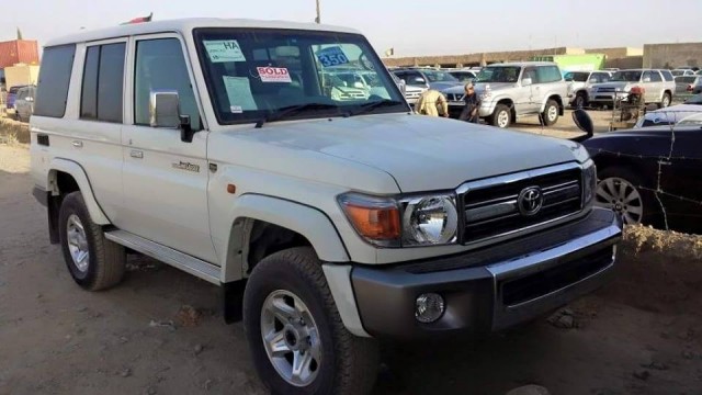 Non Custom Cars For Sale In Chaman - Custom Cars Gallery