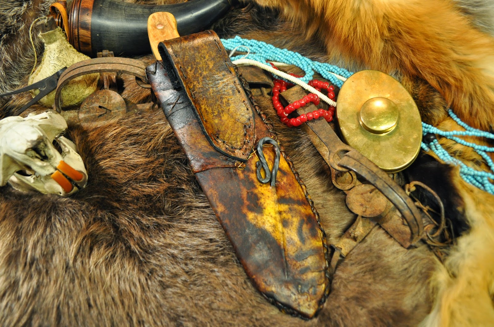 Skab Leatherworks: Mountain Man Camp Knife and Rawhide Sheath