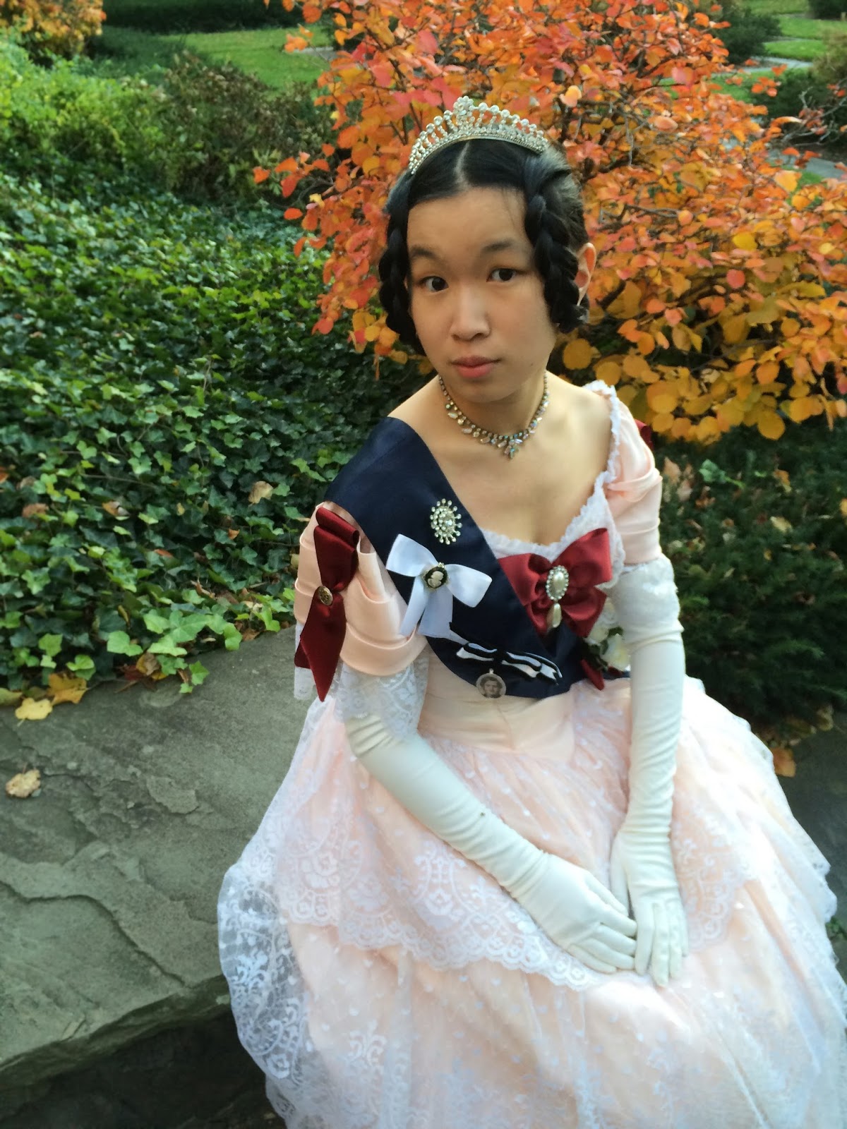 The Sewphisticate: A Young Queen Victoria