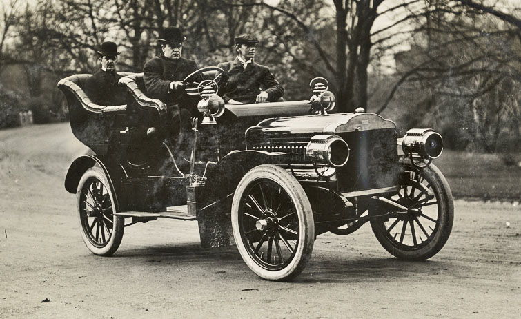 American Auto Emblems: THOMAS