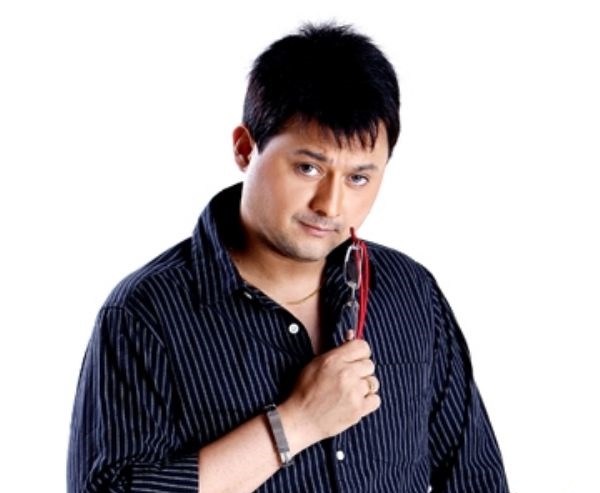 Mukta & Swapnil: About Swapnil