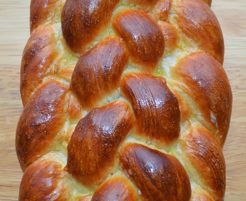 The Happy Whisk: My Very First 8 Strand Plaited Loaf