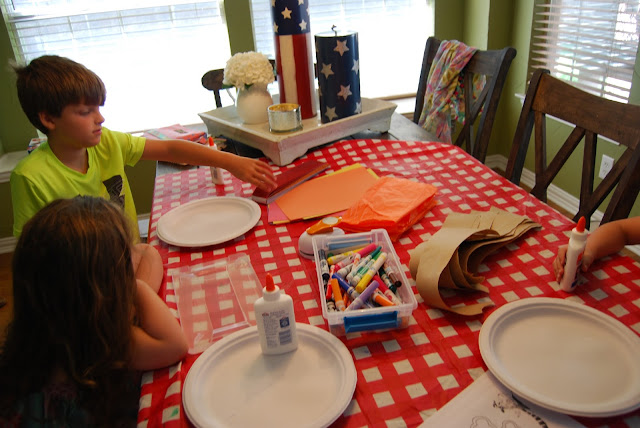 Momfessionals: Family Book Club - Secret Pizza Party