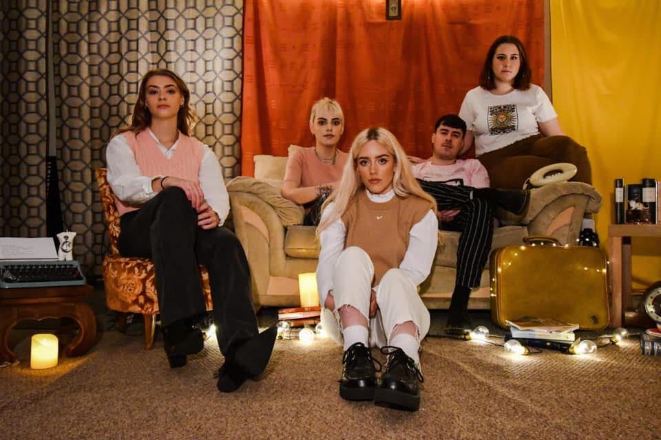 Everything Flows: Introducing - Brontës