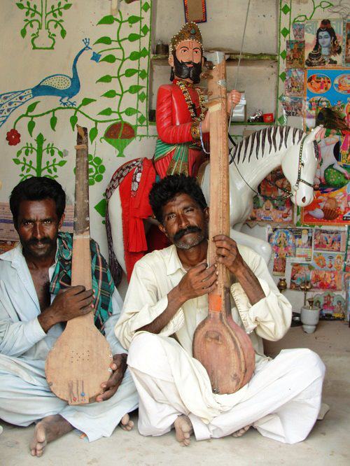 Indus Valley Civilization(Colours Of Sindh): Thari Bhils Singing The ...
