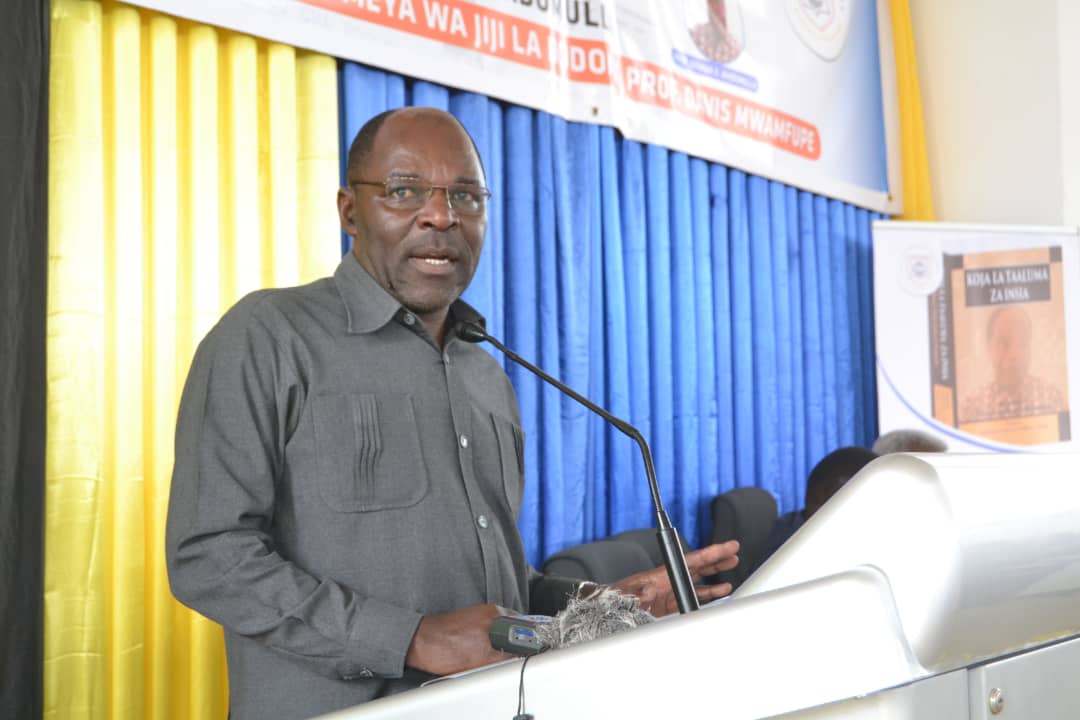 TUSHIRIKIANE KUPIGIA MBIU LUGHA YA KISWAHILI :PROF.MWAMFUPE | ZamotoHabari.