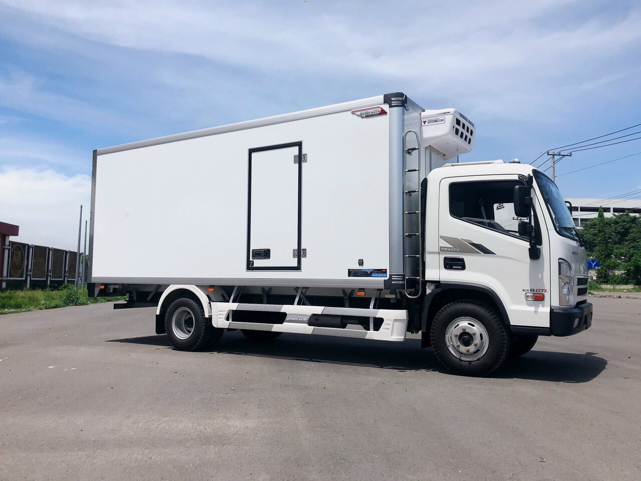 HYUNDAI MIGHTY EX8 BẢN ĐỦ ĐỜI 2023 ~ HYUNDAI MIỀN BẮC