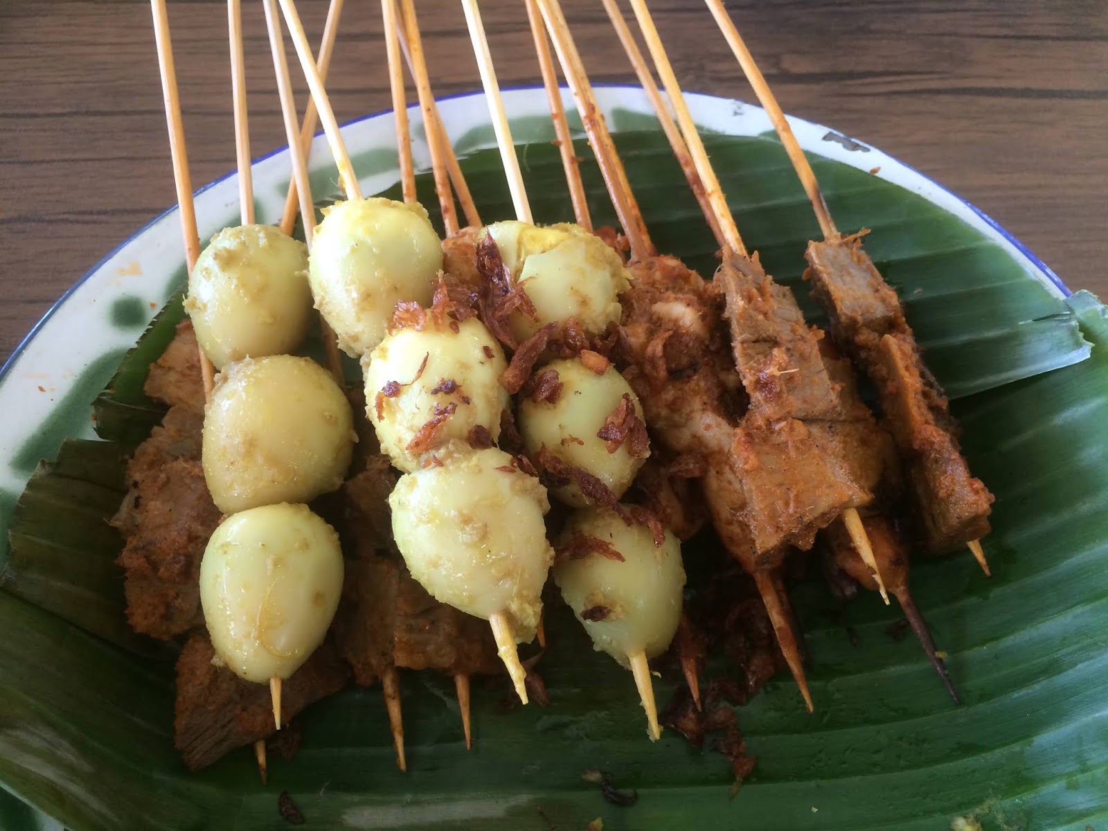 √ Review Sate Manang Kabau Kuliner Enak di Kota Padang - Duduk Paling Depan