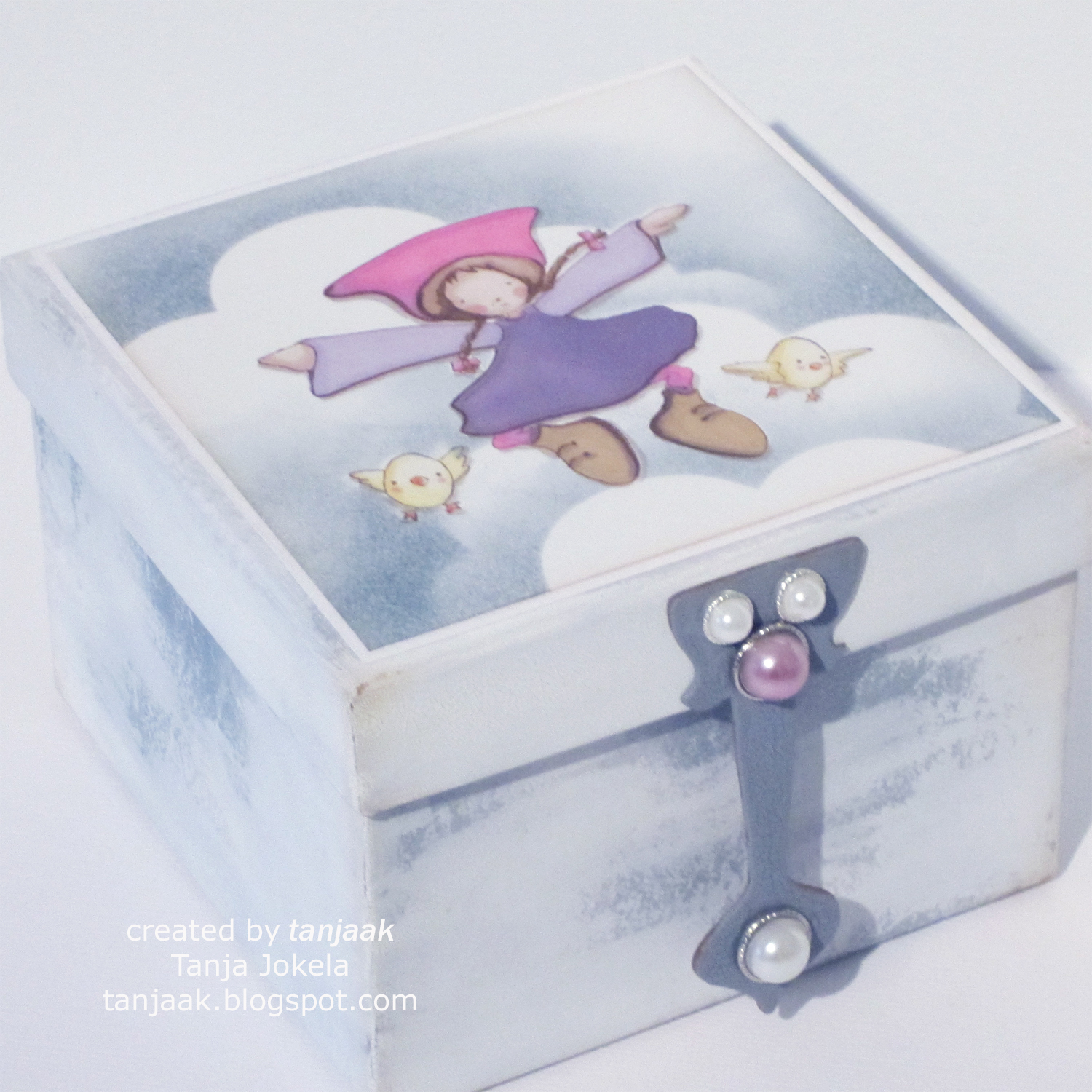 Whiff of Joy - Tutorials & Inspiration: Simple box by tanjaak