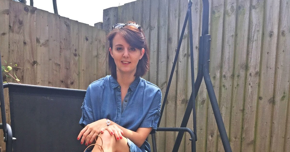 Chelsea Powell: THE TAN GLADIATORS