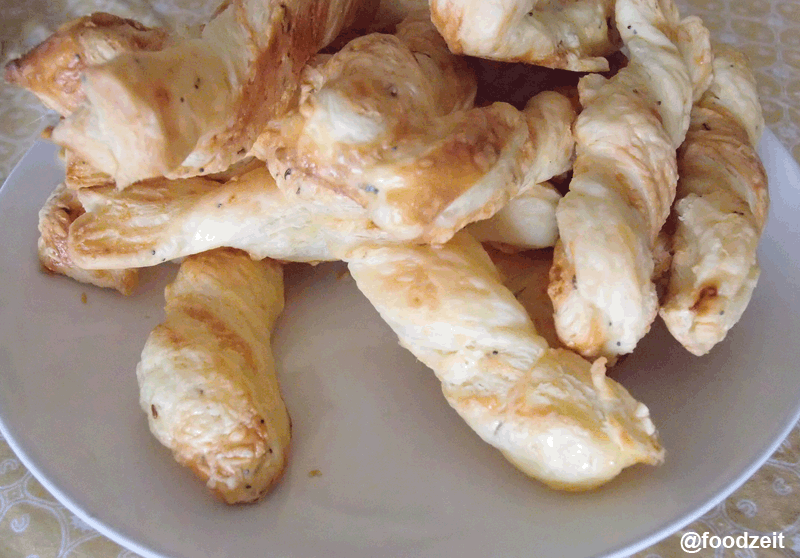 What's the time? It's FOODZEIT: Puff pastry cheese twists - the most ...