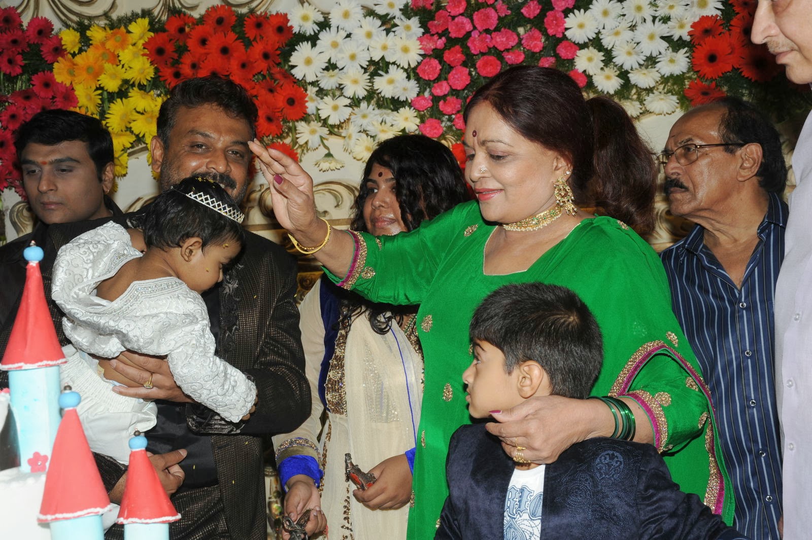 Veteran Actor Naresh's Son's Birthday Celebrations | Tollywoodtv