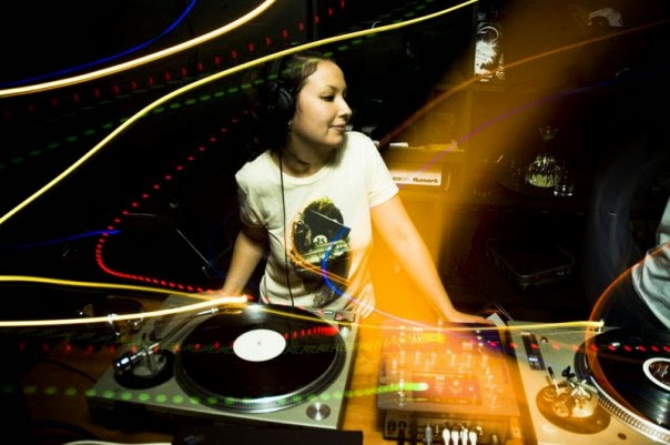7 DJ Cewek (FDJ) Paling Sukses ~ Unikeren