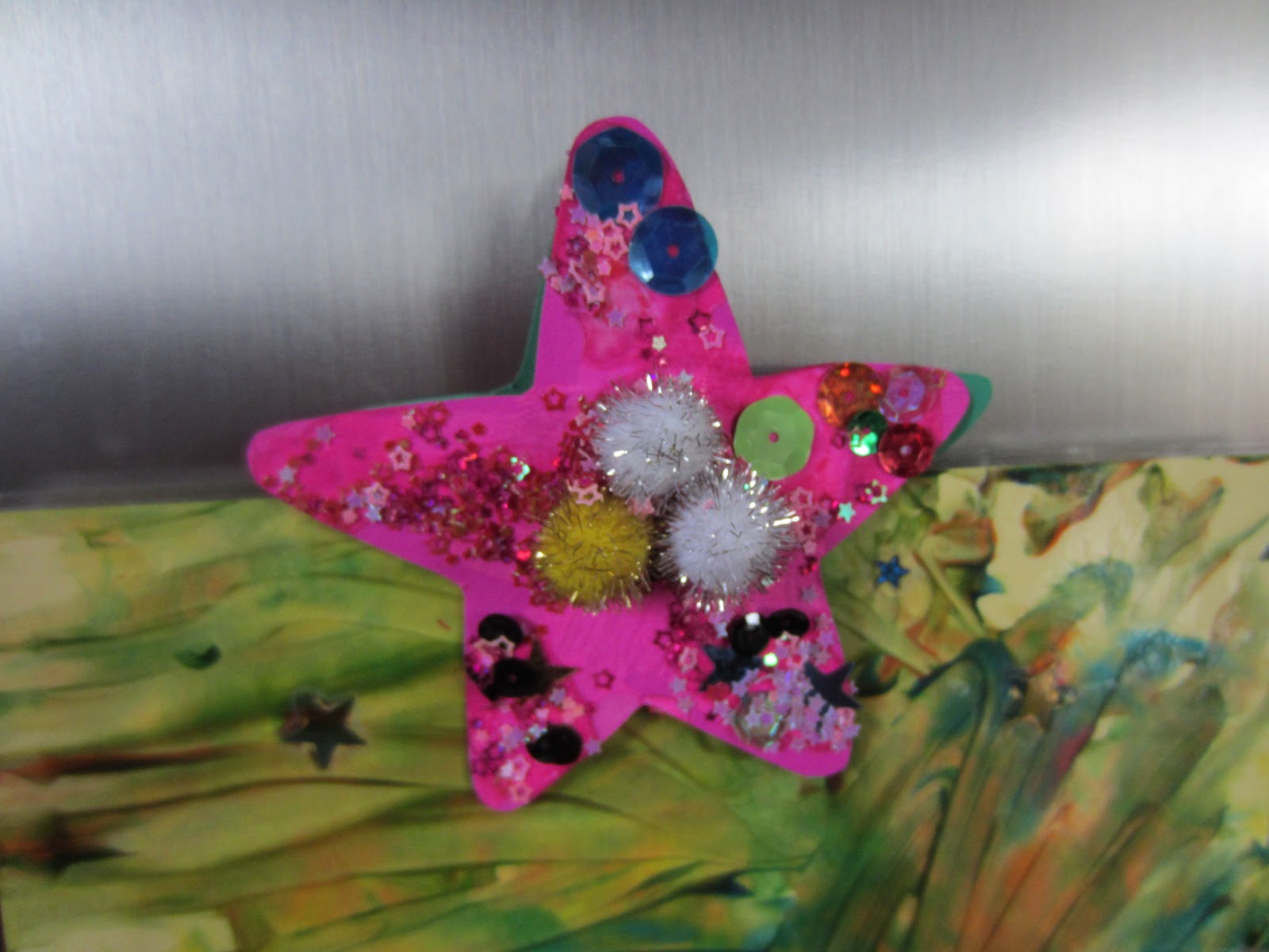 Kids Activities & Tips 4 Everyday: FANCY FRIDGE MAGNETS to hold your art