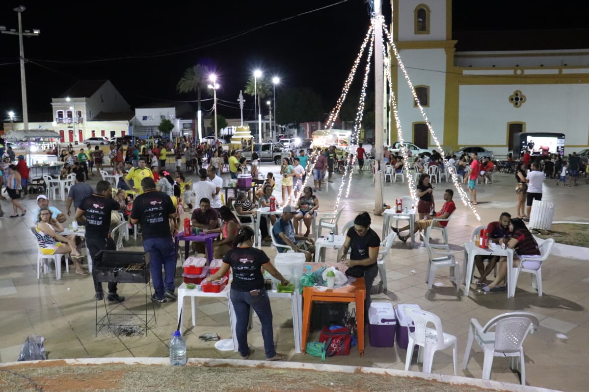 .: Empreendedorismo: Feira da Lua repetiu êxito em sua 12ª edição e ...