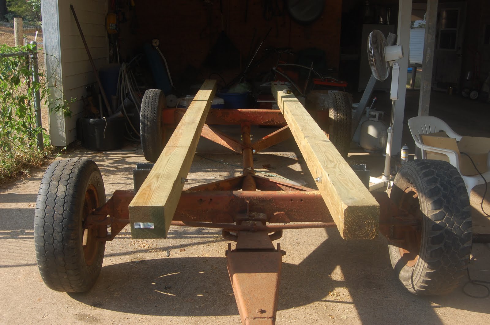 Trinity River Tails Farm: hay wagon