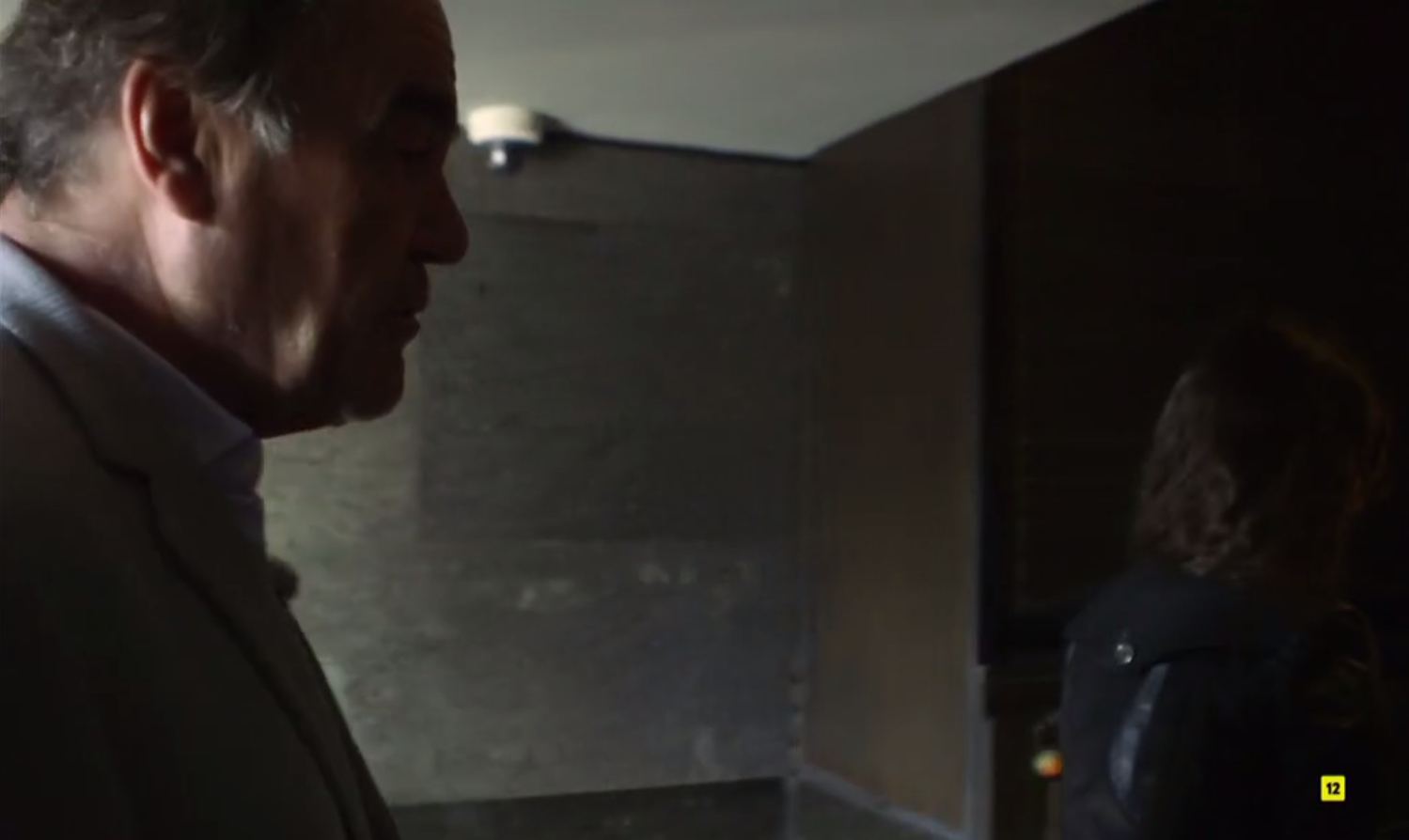 Moscú de la Revolución: Oliver Stone visita la tumba de John Reed en el ...