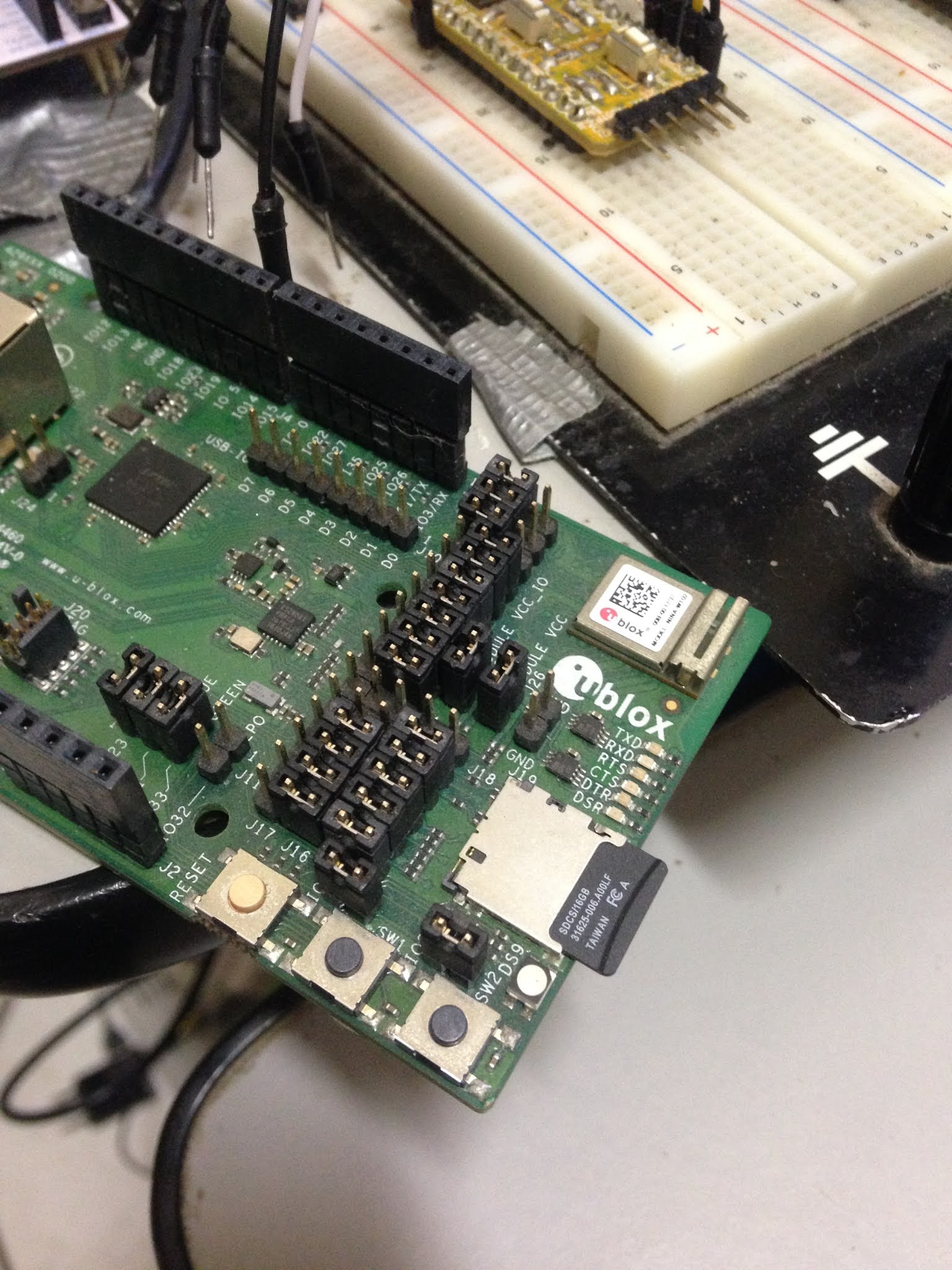 U-BLOX NINA W106: NINA W102 e RemoteXY