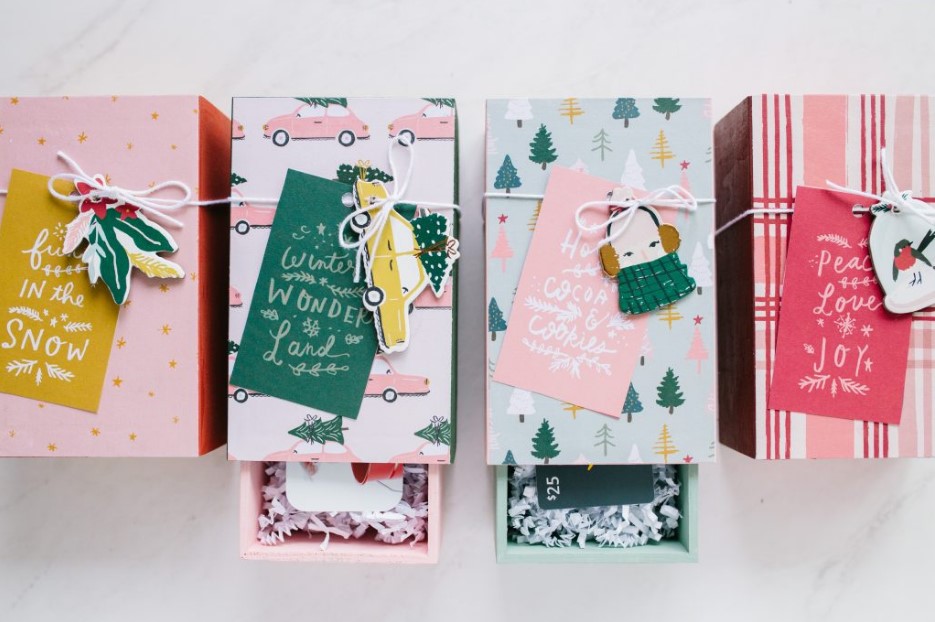 How to Make an Easy DIY Gift Card Box