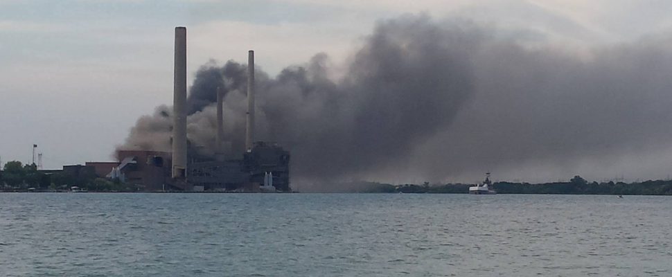 Towns and Nature: 1953 St. Clair and 1984 Belle River Detroit Edison ...