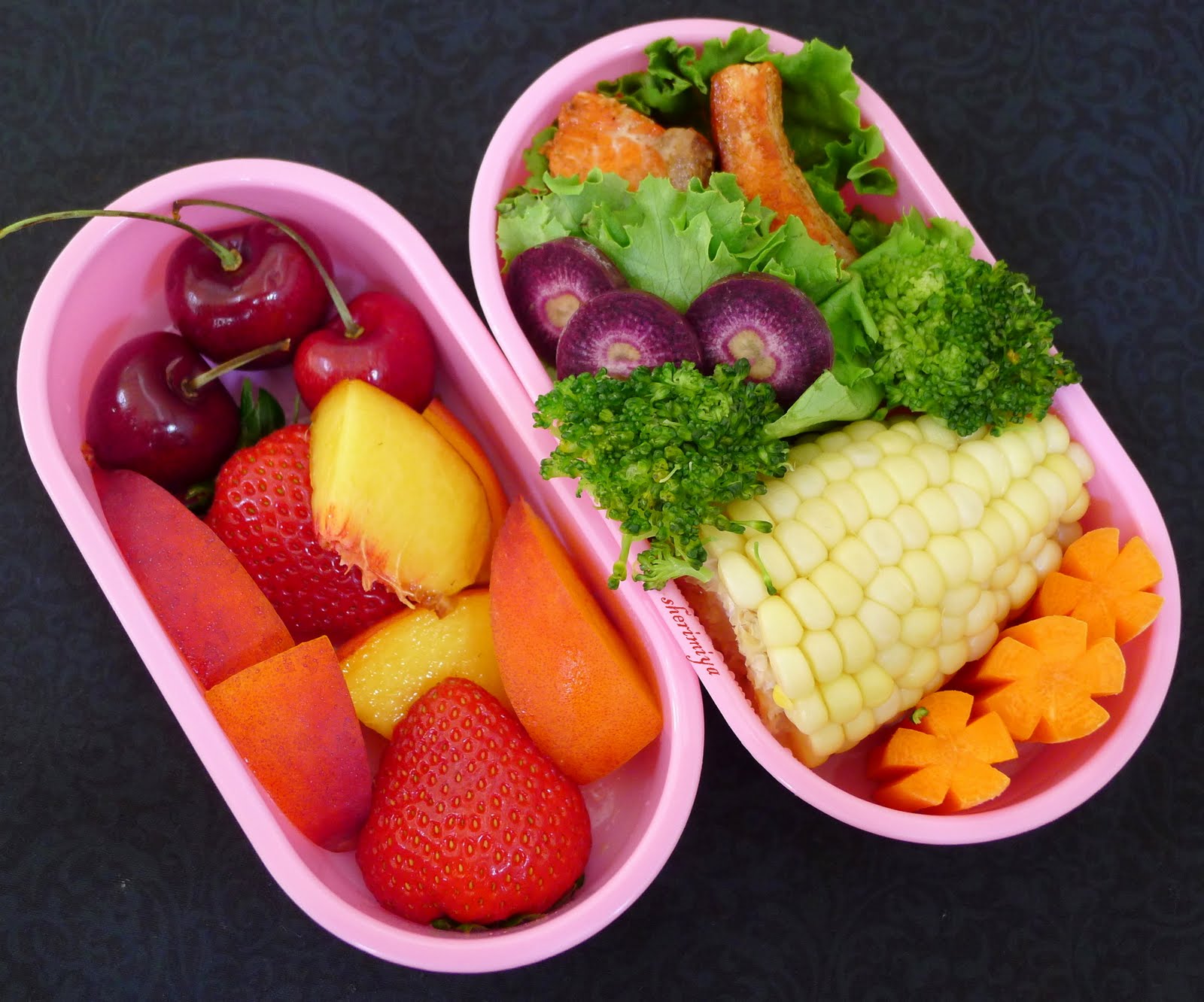 Happy Little Bento: Teriyaki Salmon Bento