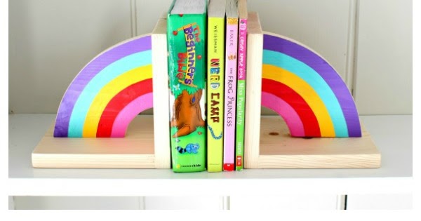 Small wood project ideas: DIY Kids Bookends
