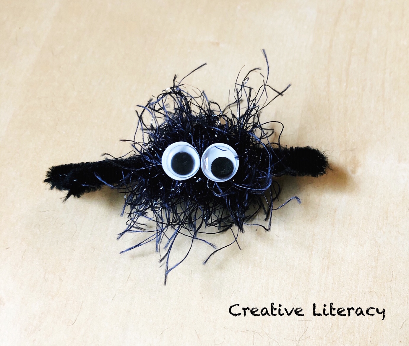 Creative Literacy: DIY Yarn Spider Craft