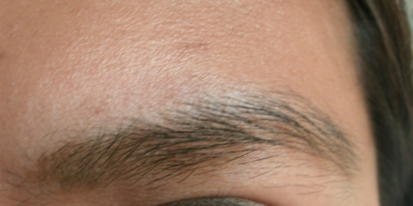 The Crimson Palette: BYS Enhance and Reshape Brows Brow Gel