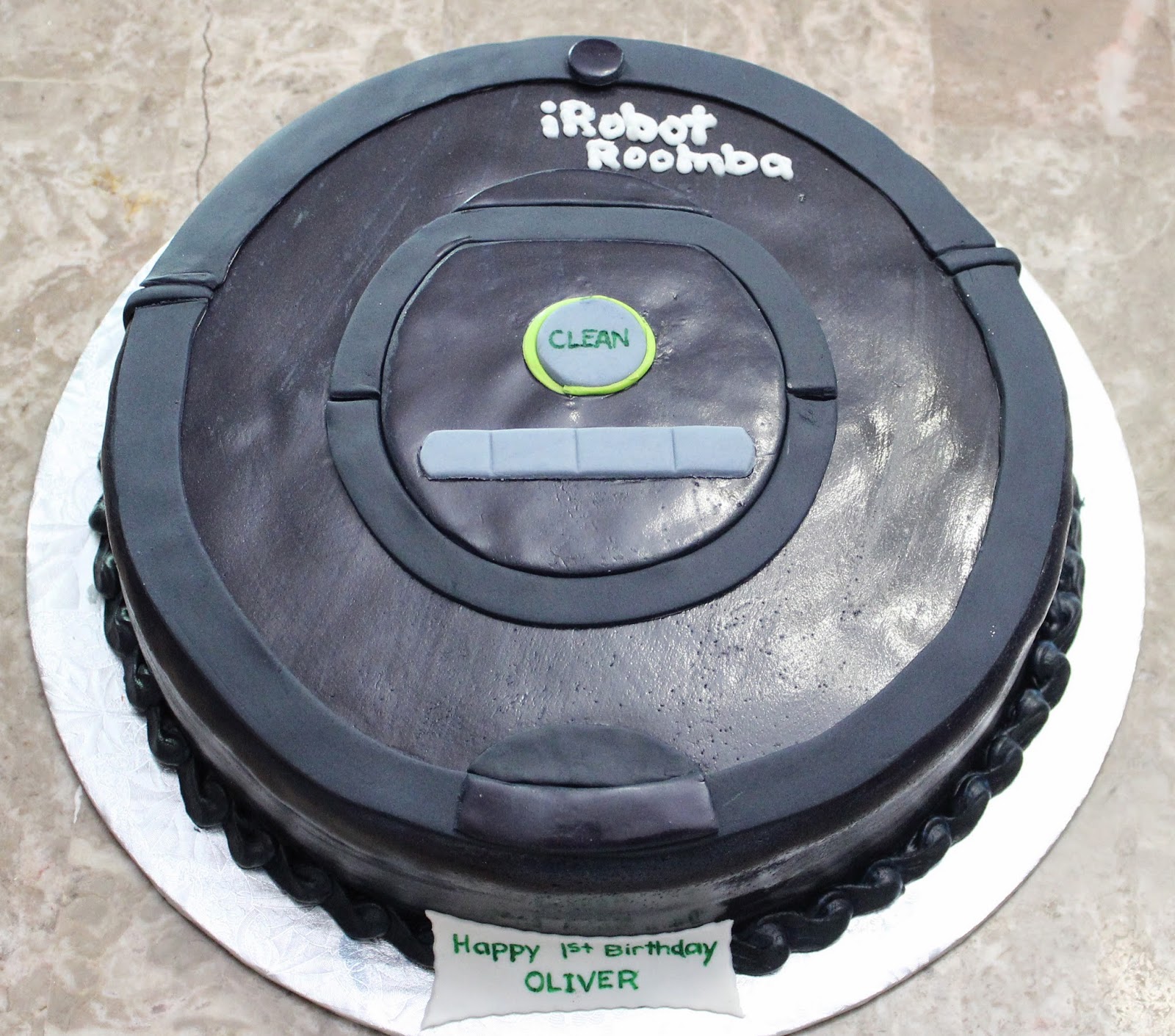 Love Dem Goodies: IROBOT ROOMBA CAKE