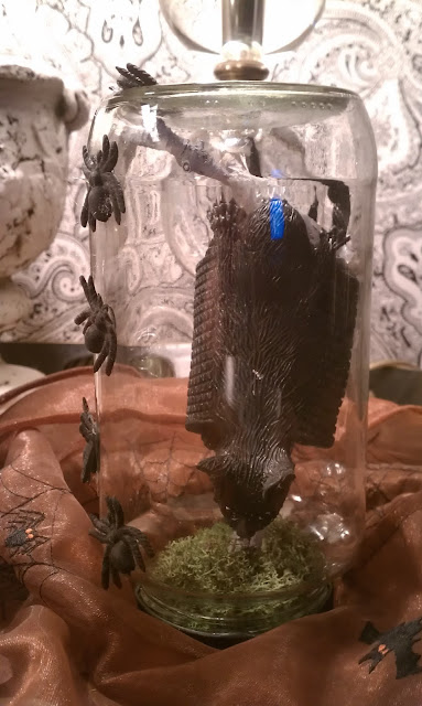 Ispirato Design: Creepy Specimen Jars and a Tutorial