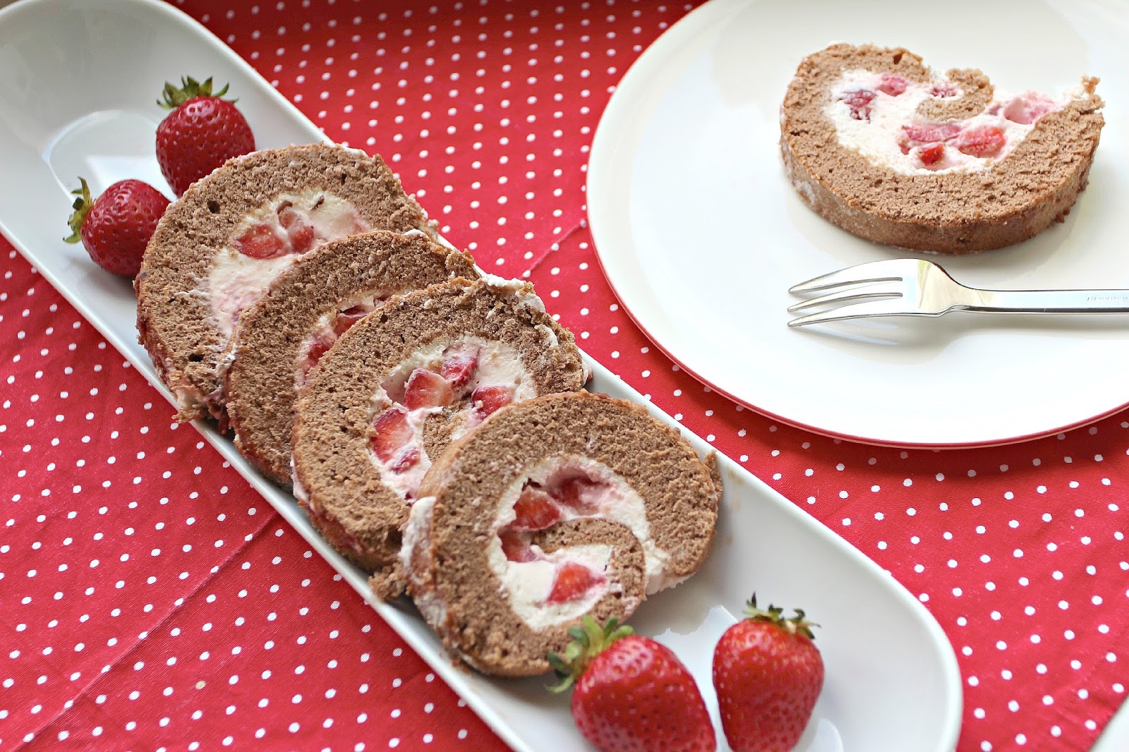 HOME OF HAPPY: THE ONLY STRAWBERRY RECIPE YOU’LL EVER NEED: ERDBEER-ROULADE
