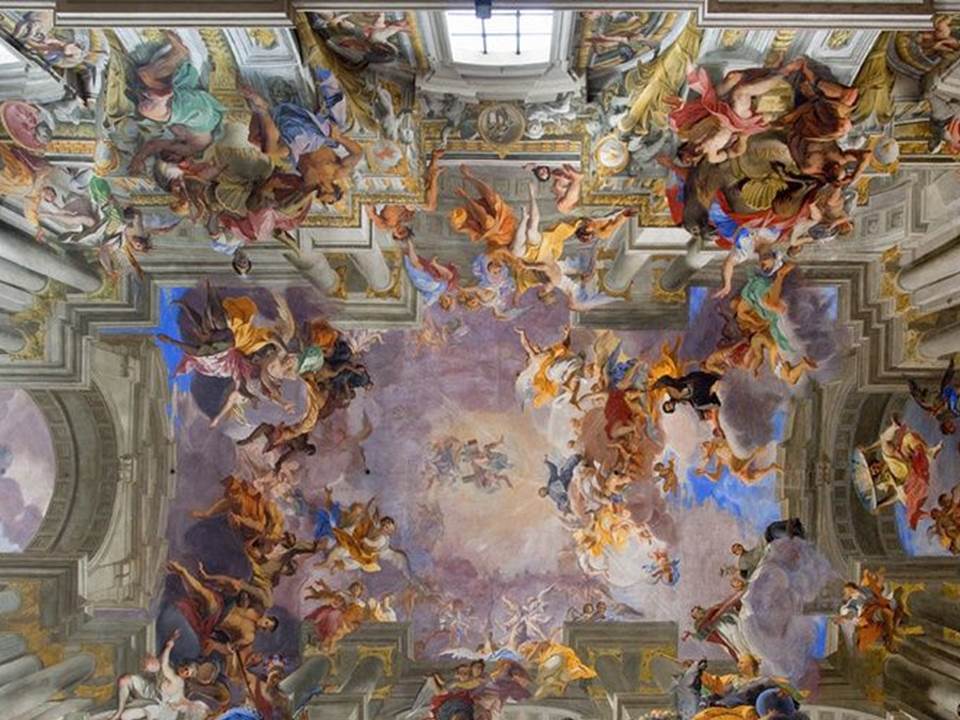 LUGARES Y RINCONES DE EUROPA.: LA IGLESIA DEL SANTO NOMBRE DE JESÚS EN ...