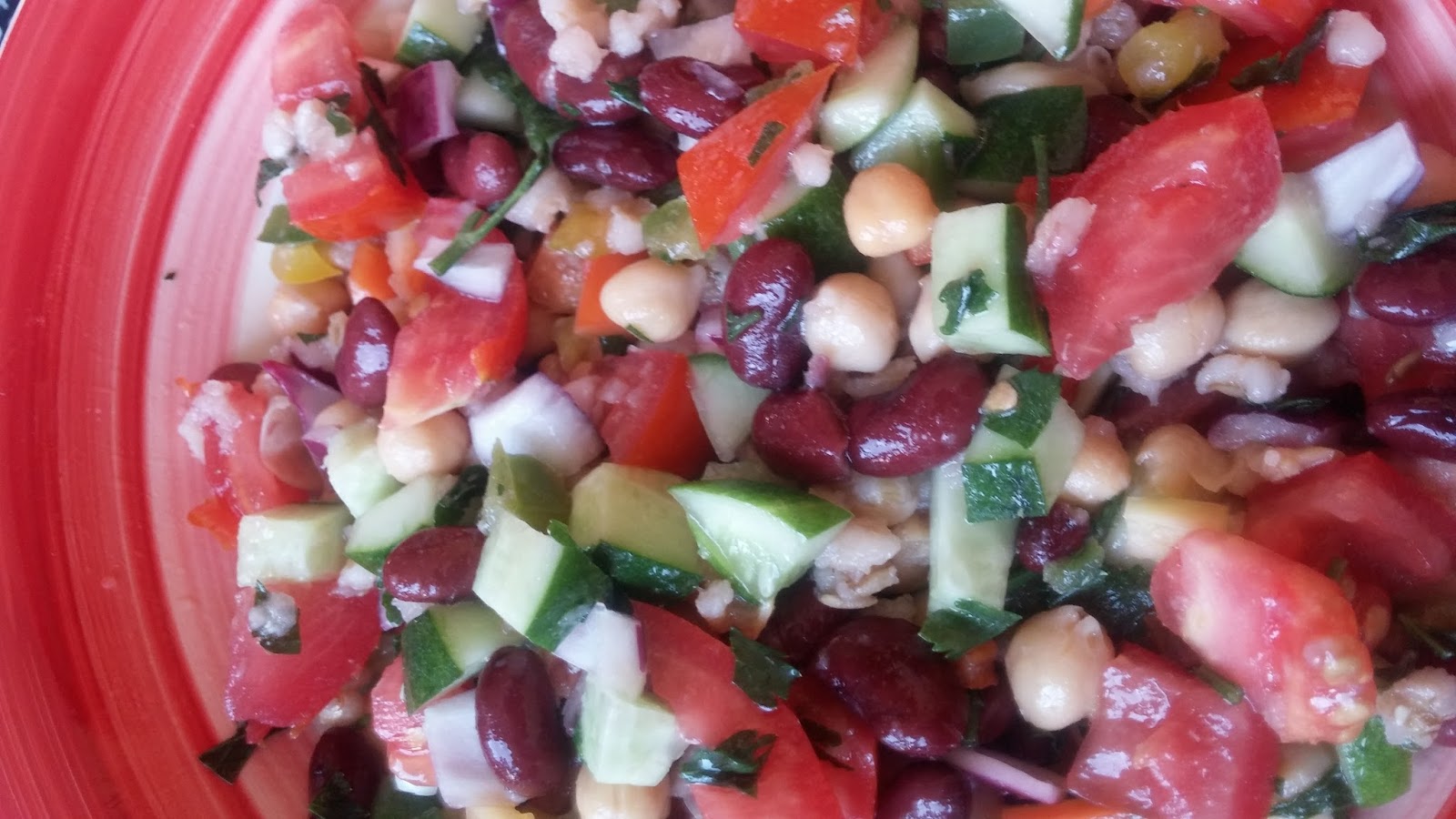 Slatko-slani kutak: Salata grah, ječam, slanutak