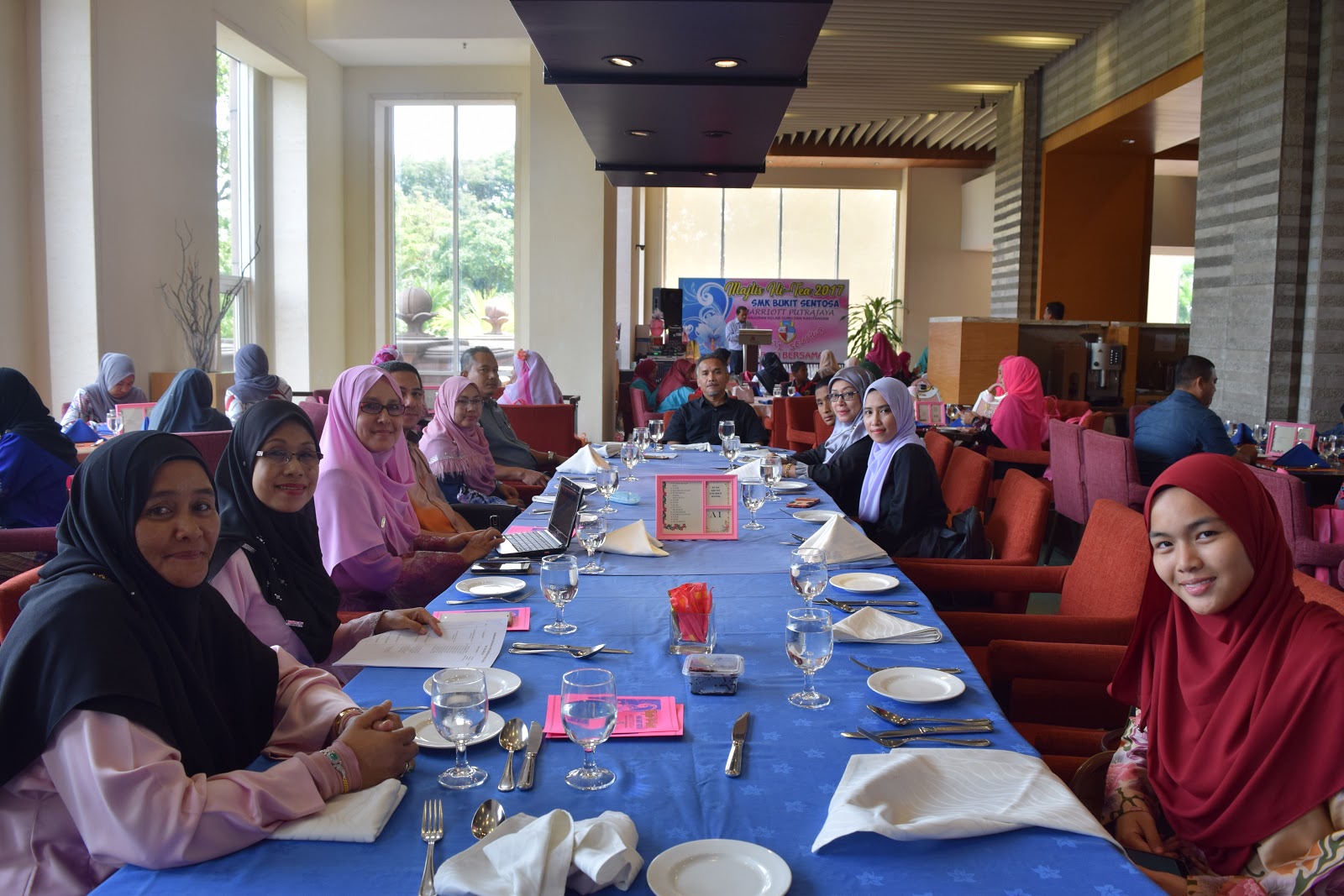 SMK BUKIT SENTOSA: Majlis Hi-Tea SMKBS