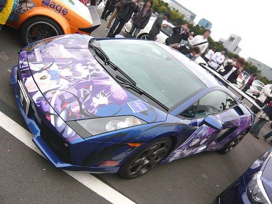 AUTOS CON ESTILO ANIME - Omygad!